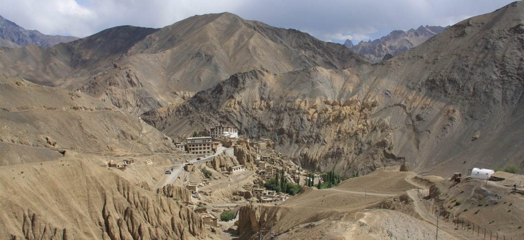 Ladakh Tour - Kashmir Tour - With India Experts - Native Eye Travel
